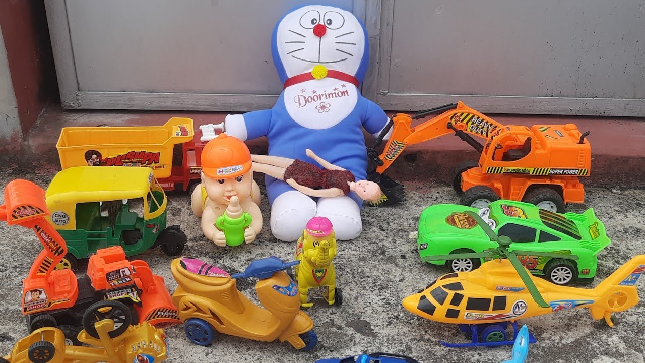 Doraemon save the all toys | gadi wala cartoon | toy helicopter ka ...