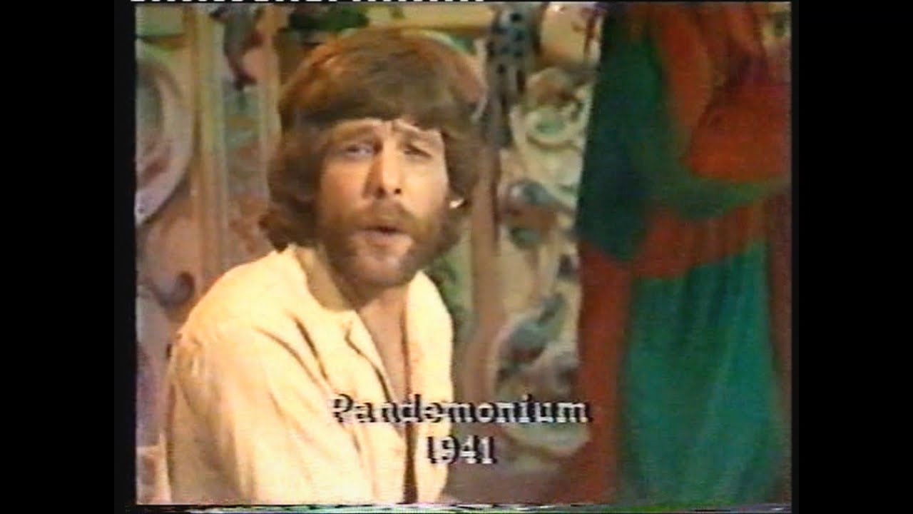 Pandemonium - 1941 ( Re-Edited Lost Footage Toppop 1977 Original Vinyl ...