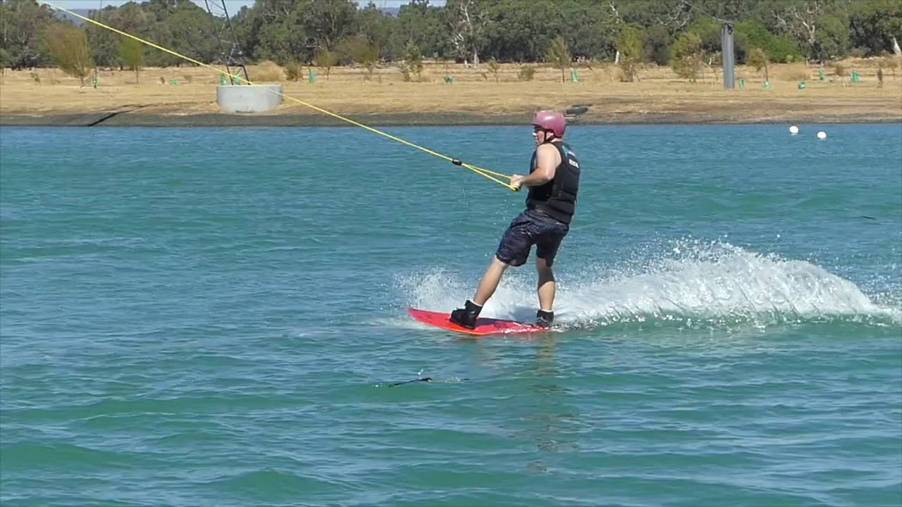 PERTH WAKE PARK IS AWESOME | Almost stacked it! - YouTube