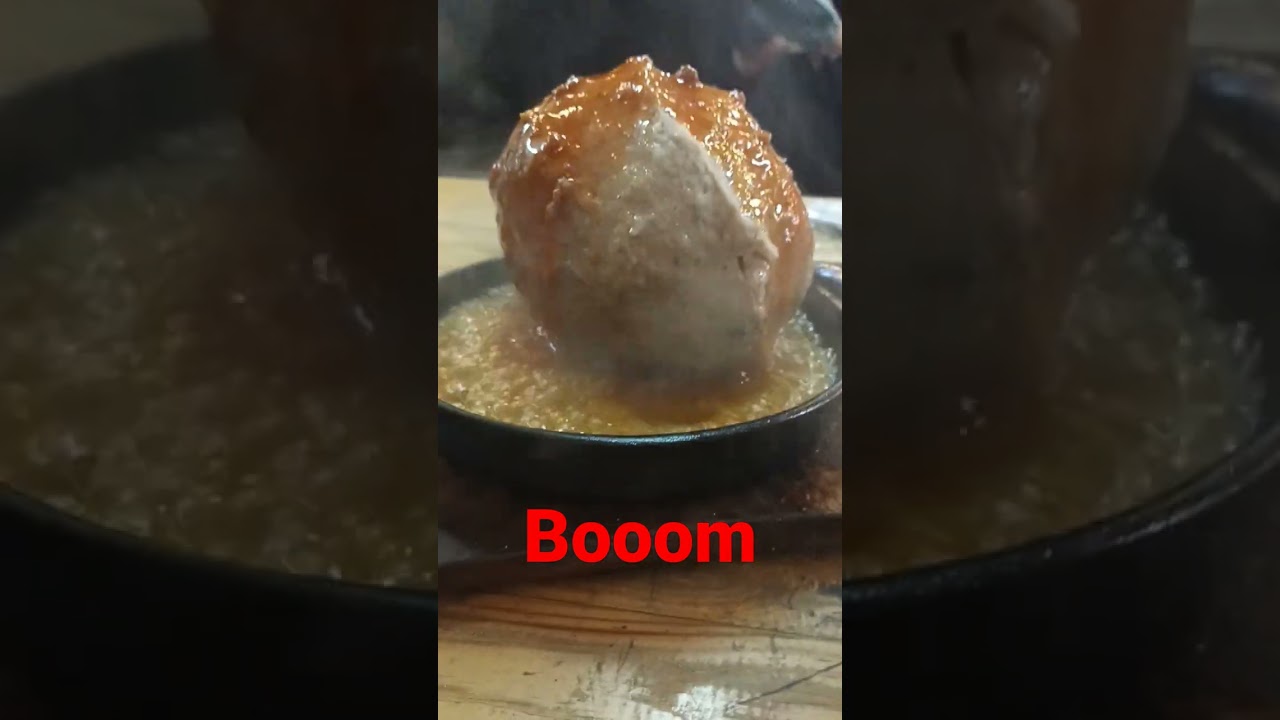Bakso Boom, bakso larva super jumbo - YouTube