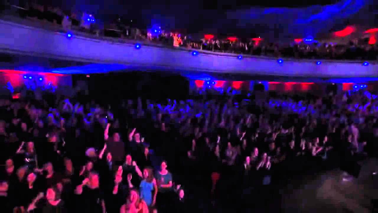 Asian guy on Americas got talent - best robot dance ever - YouTube