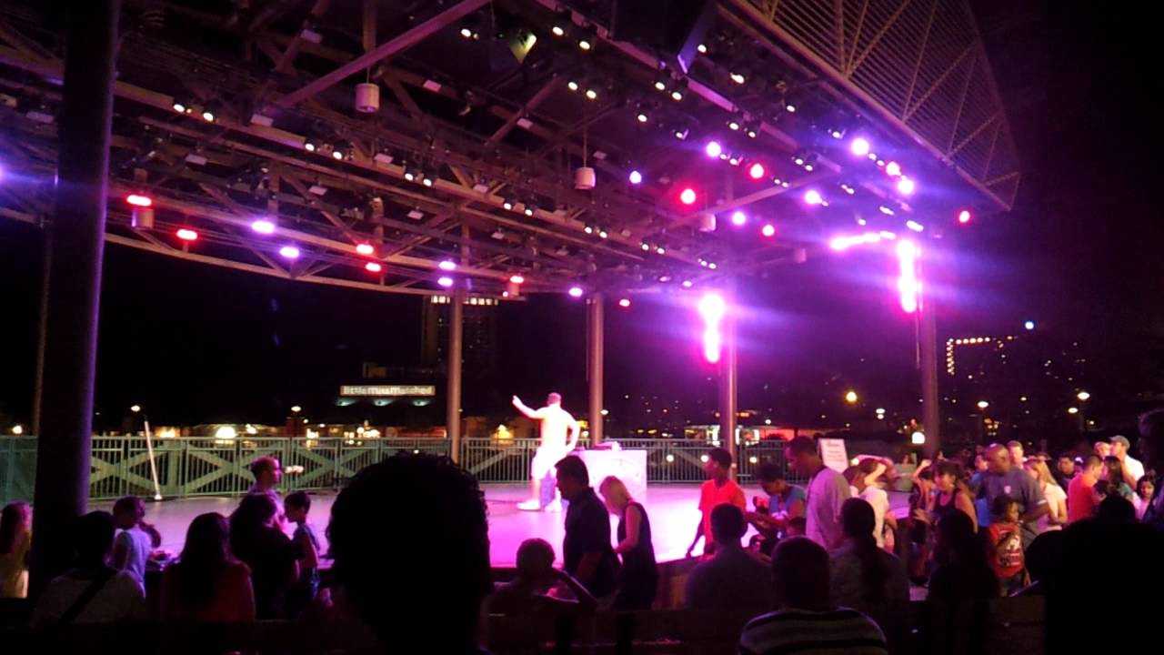 "Cupid Shuffle" - Downtown Disney Stage - YouTube
