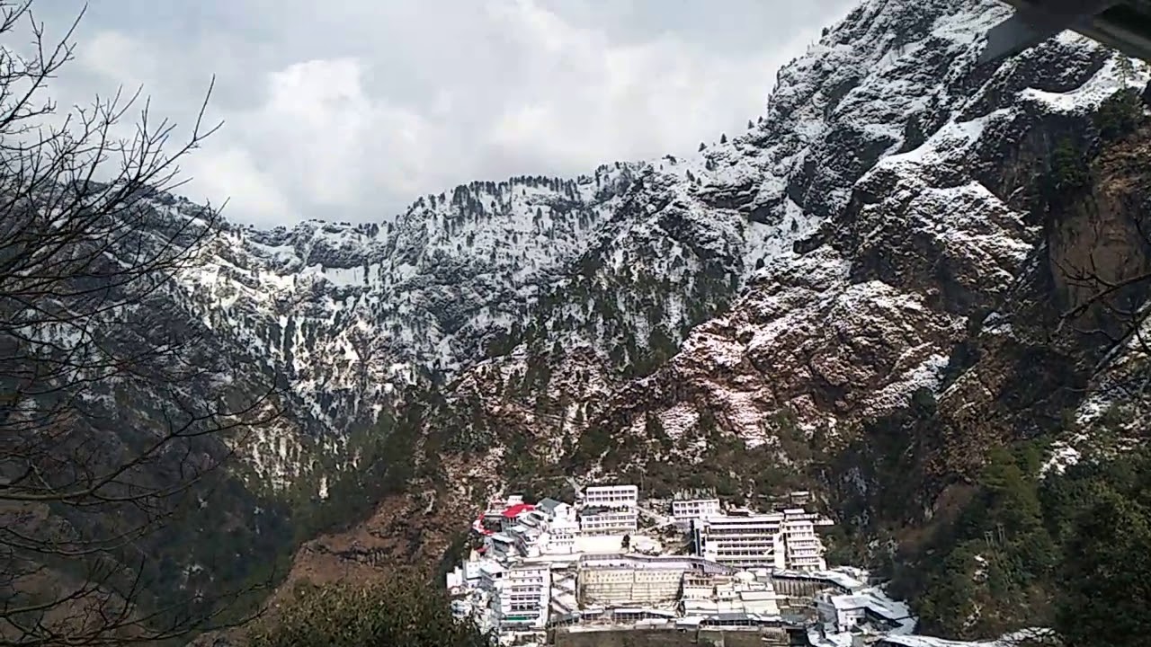 Mata Vaishno Devi Bhavan Katra Jammu - Snowfall, Best Time to Visit ...