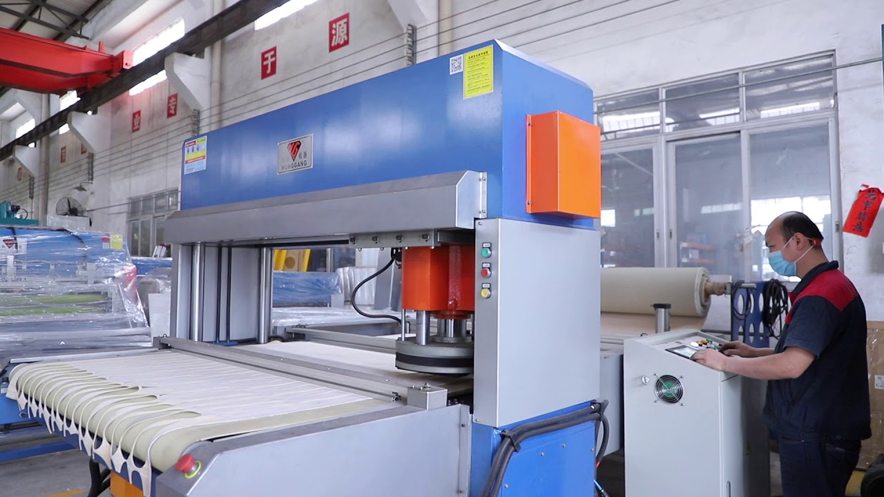 Full automatic travel head shoe sole cutting press machine - YouTube