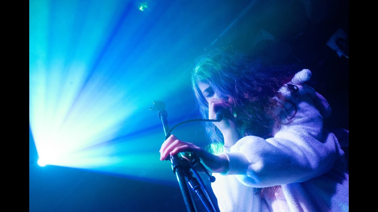 Okmi - Drowning In Clouds - YouTube