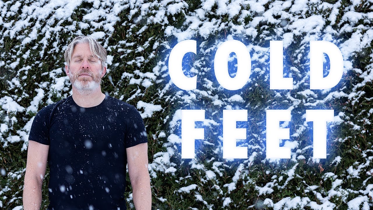 Cold Feet - Standing Barefoot in the Snow - YouTube