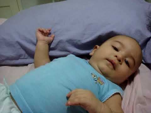 4º MESES WELISSON YURI S RIBEIRO ATE A MAE DORMINDO ELE APRONTA