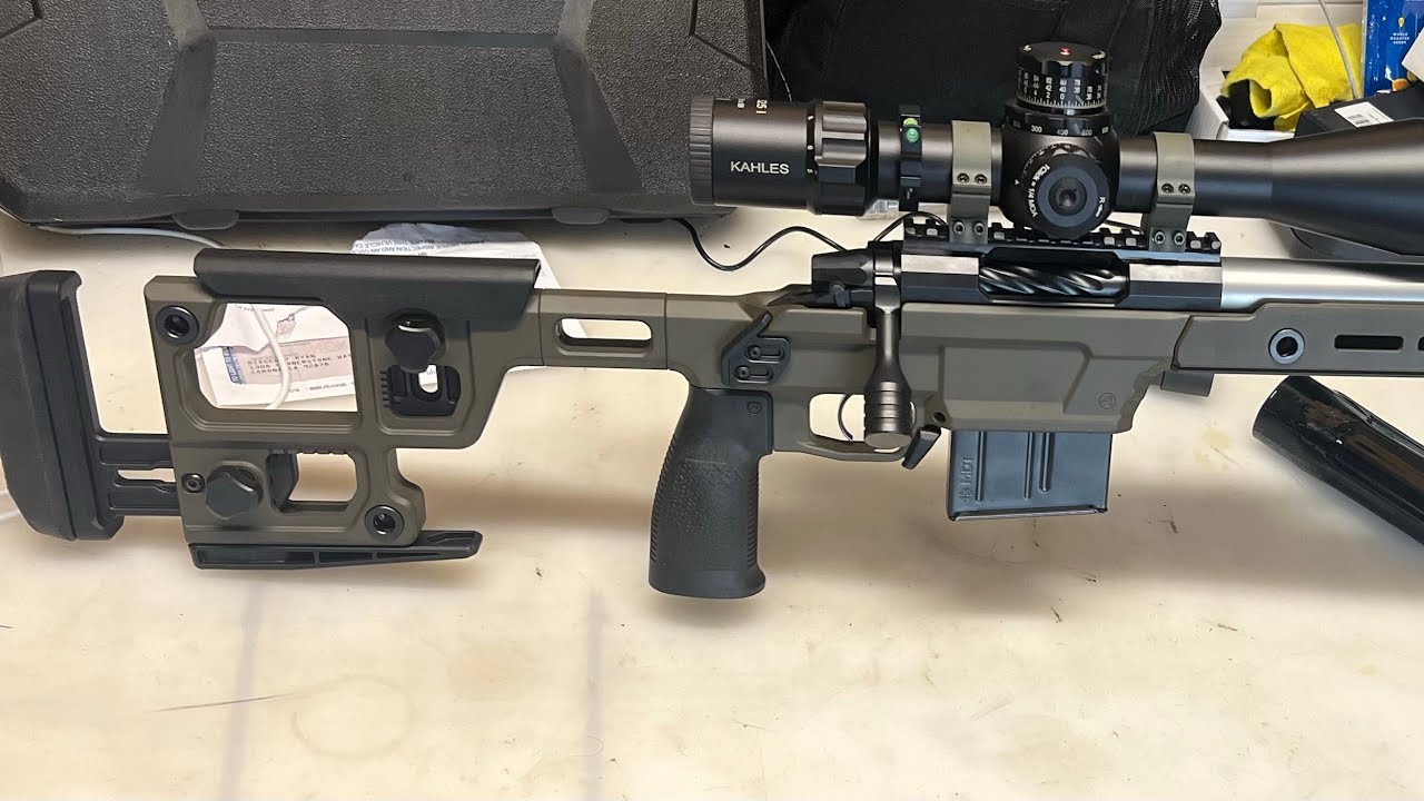 Aero precision Solus chassis with a loan peak fusion action - YouTube