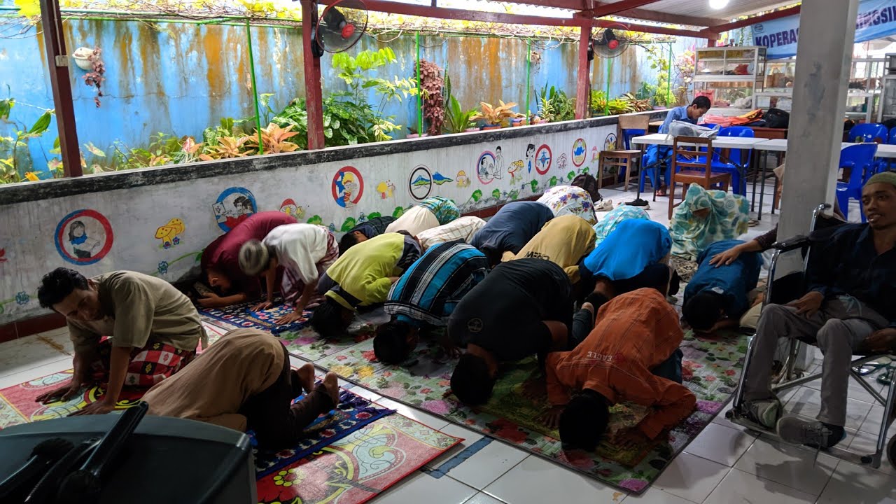 Kegiatan rohani agama Islam bulan #ramadhan #slbmarganingsih # ...