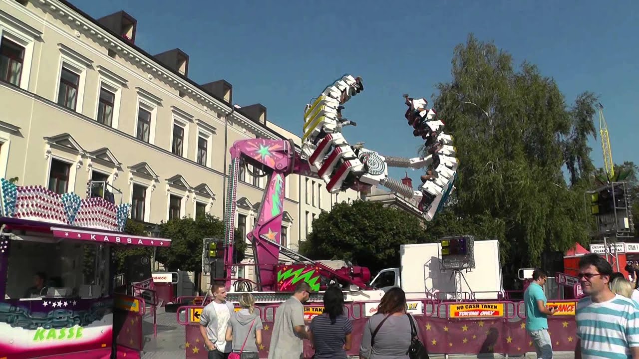 Chrudimská Salvátorská pouť 2013 - ATRAKCE MOVE IT 18 / ATTRACTION MOVE ...