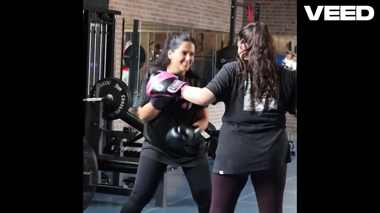 Boksen voor Vrouwen: Kracht, Zelfvertrouwen en Gezondheid met Boksing Tilburg - YouTube