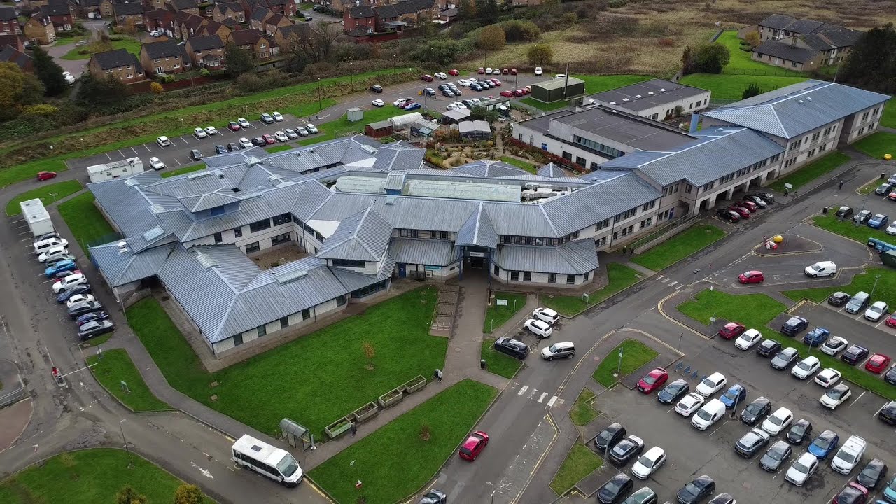 Strathbrock Partnership Centre - Short Fly Away - No. 2 - Diagonal ...