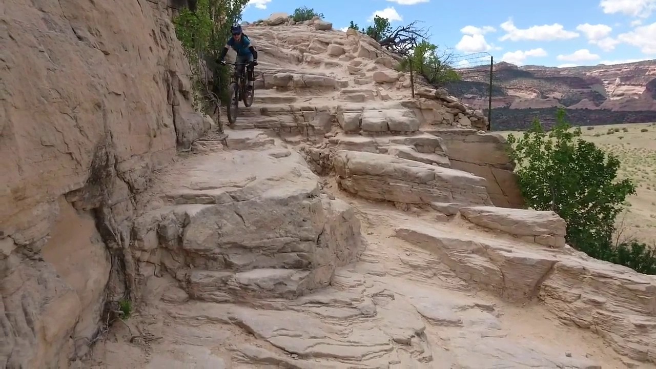 Horsethief Bench Drop In FAILbulous - YouTube