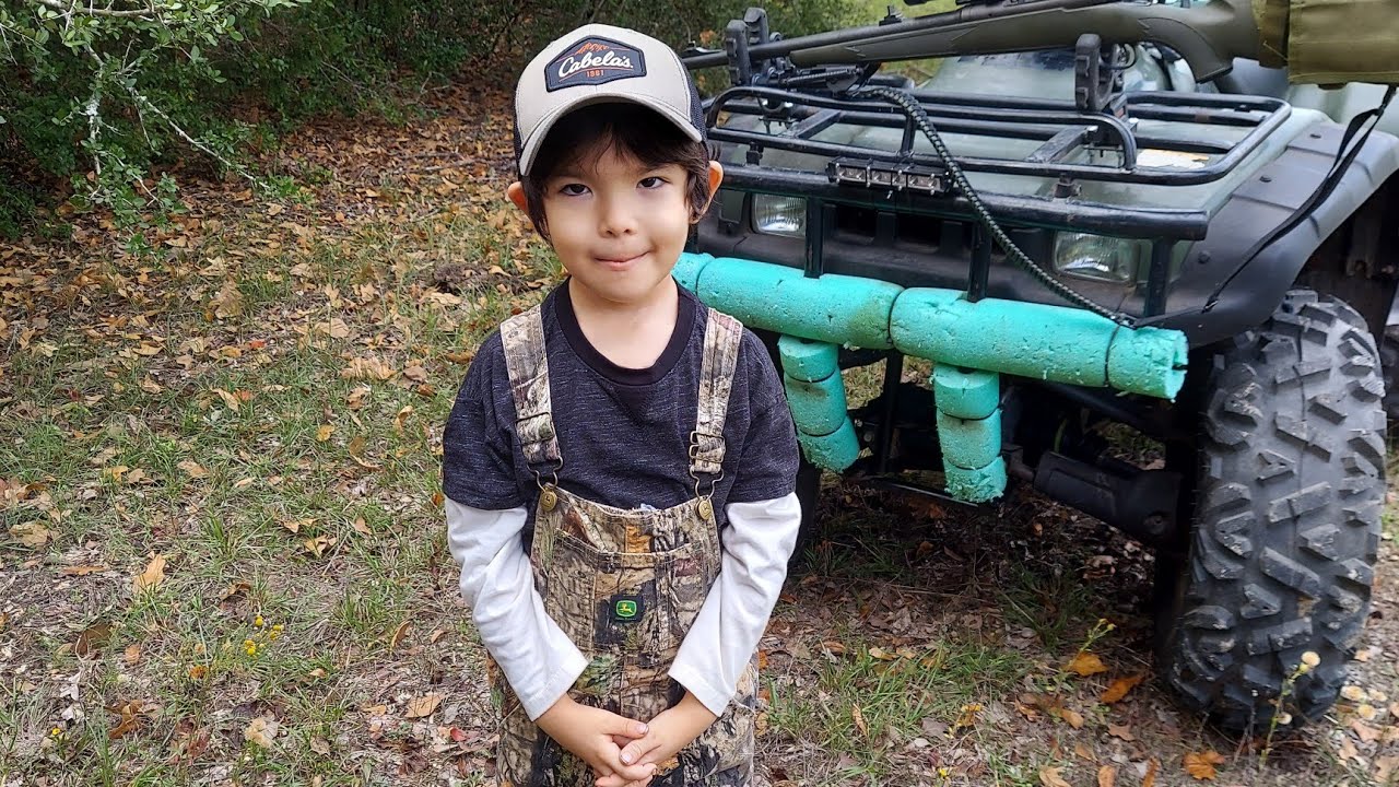 Beau's First Deer Hunt (with trail cam pictures) - YouTube