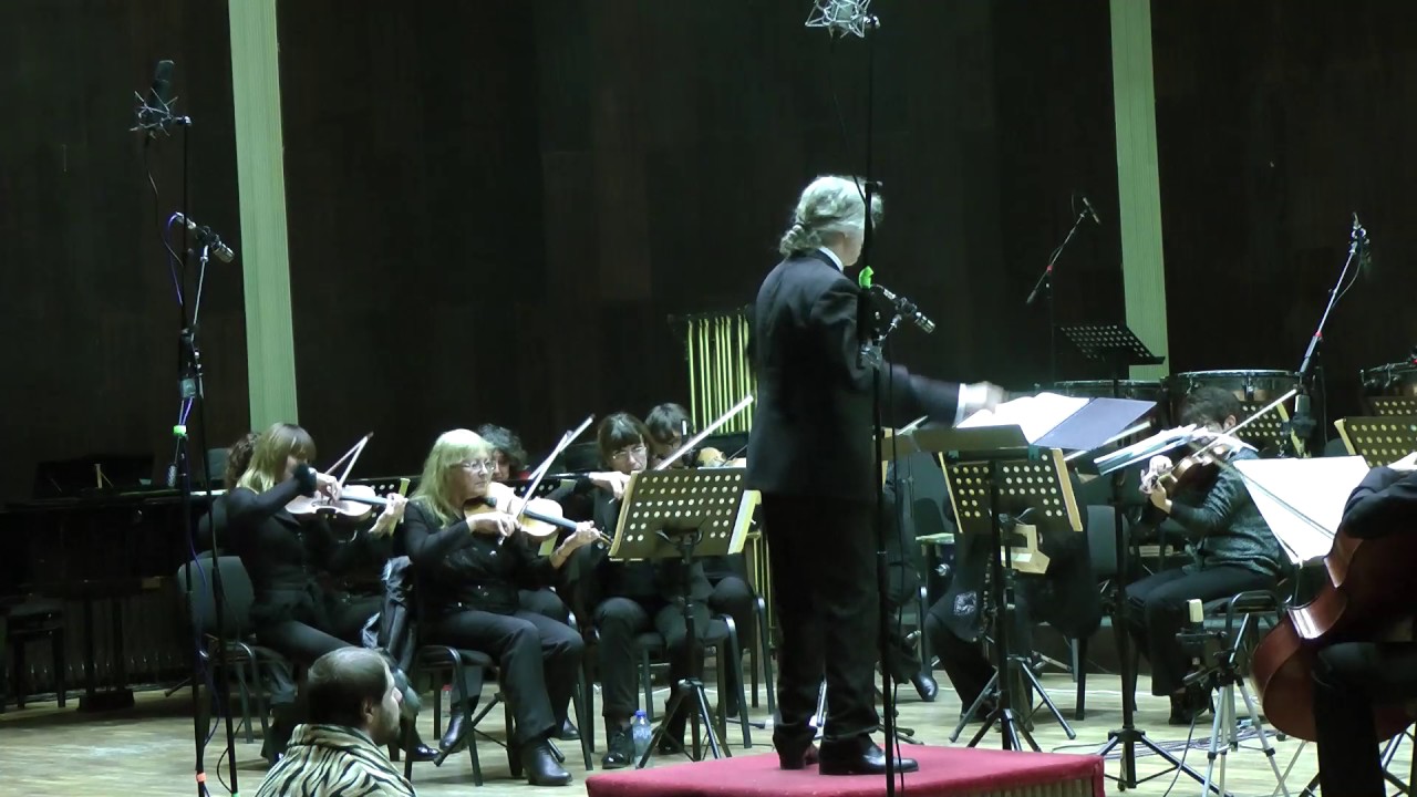 State Sinfonietta Vidin/Michael Rosenzweig: Mozart Symphony 40 movement ...