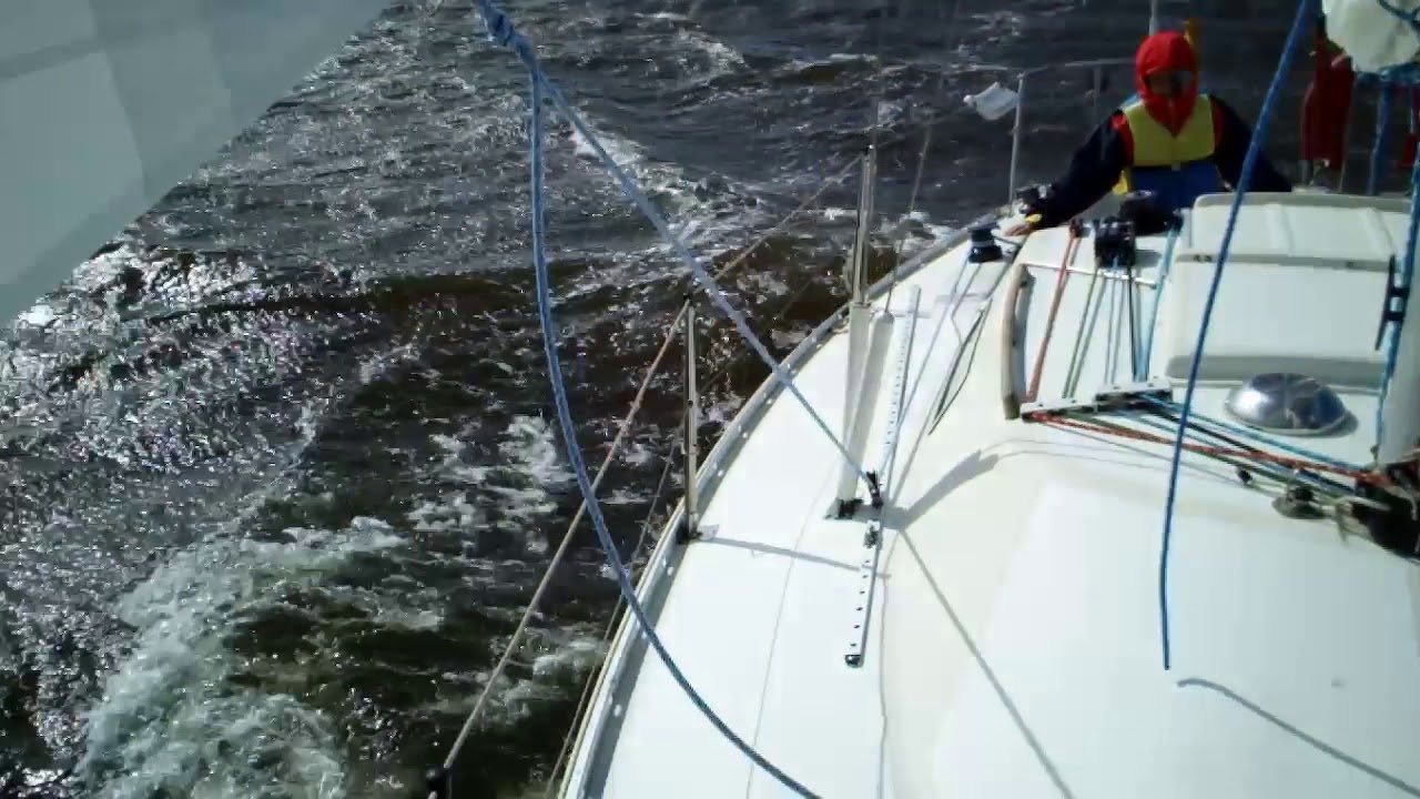 Albin Cirrus 78 - YouTube