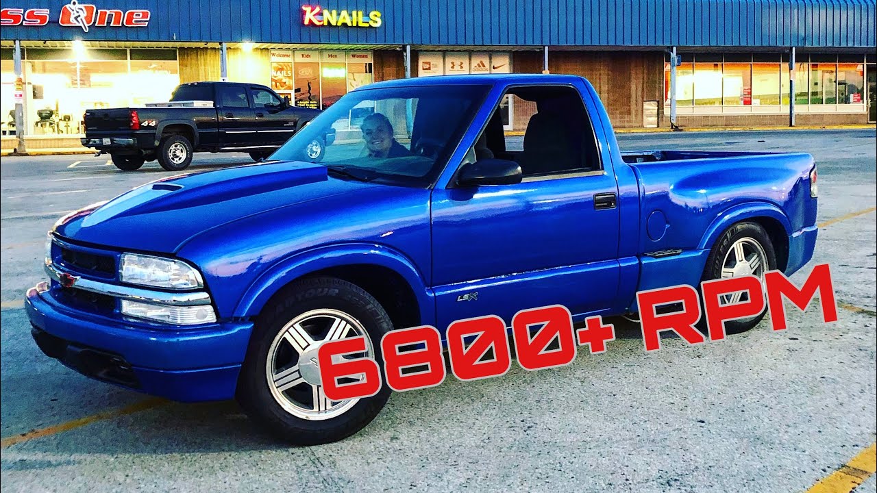 7000+ RPM Street Pulls 5.3l S10 - YouTube