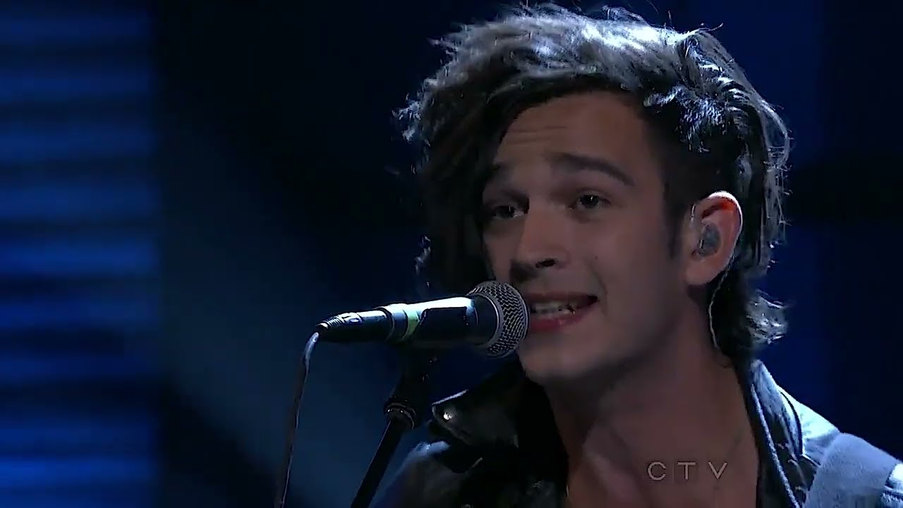 The 1975 - Chocolate (Live At Conan On TBS) HD - YouTube