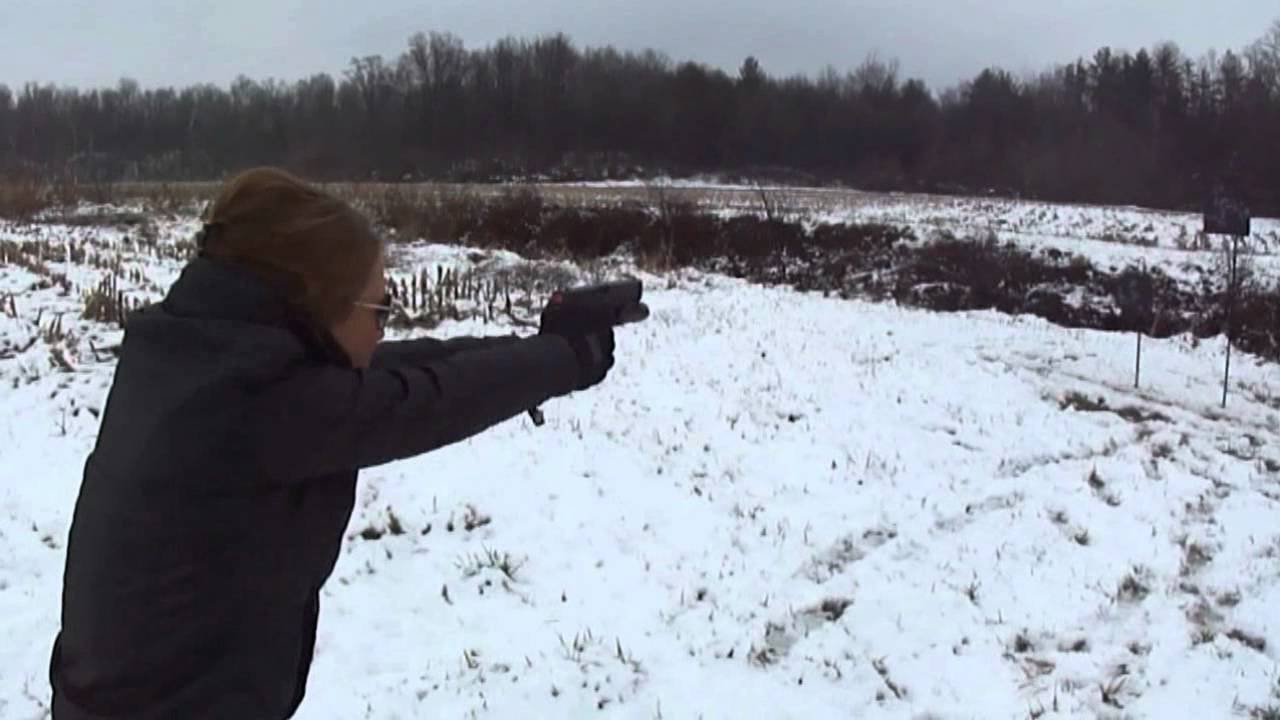 Range Time with Cory & Erika-Shooting my Glock17 and Cory's Glock 34 ...