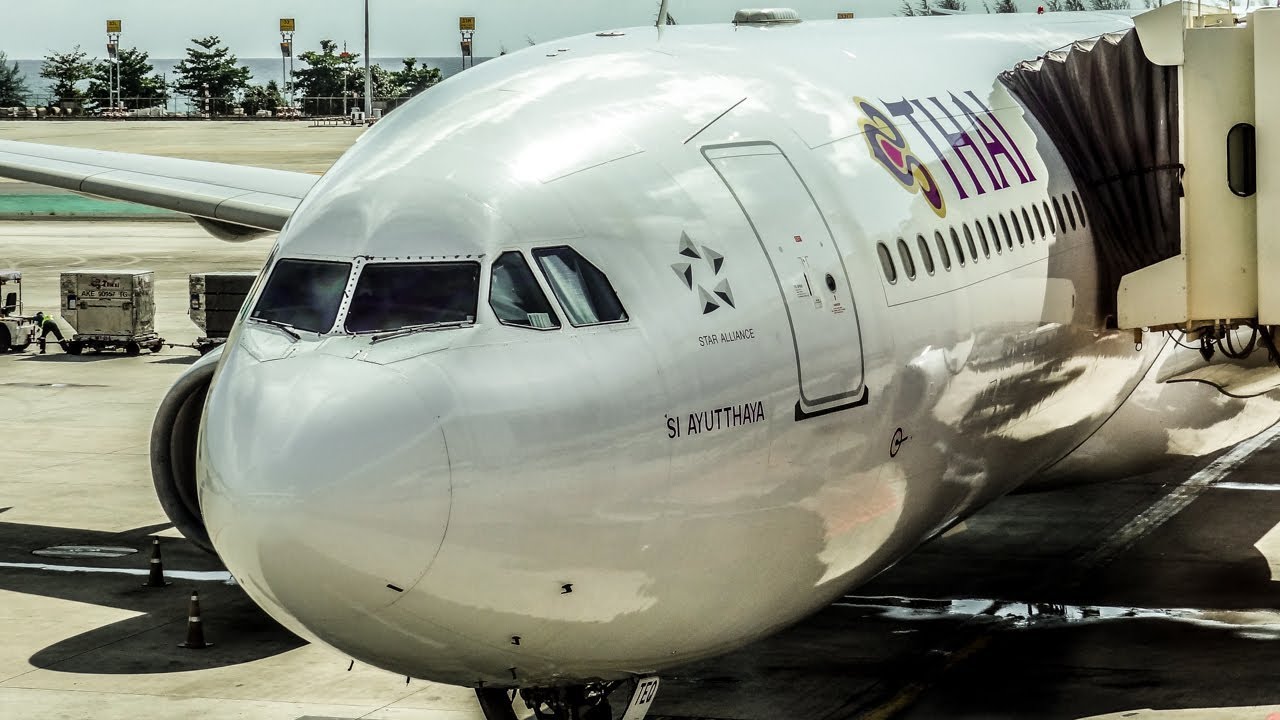 THAI AIRWAYS FLIGHT REVIEW | Airbus A330-300 | Bangkok (BKK) - Phuket ...