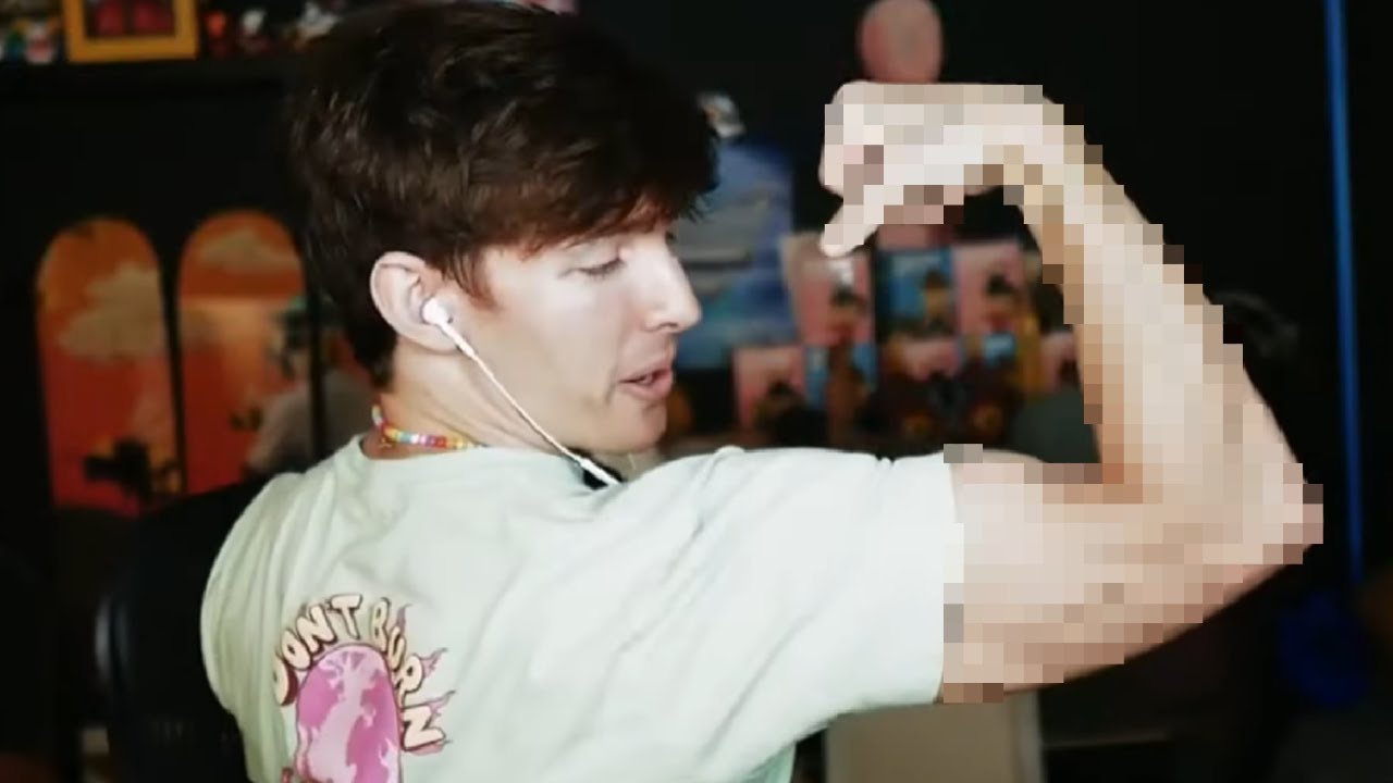 Flamingo FLEXING For 1 Minute Straight - YouTube