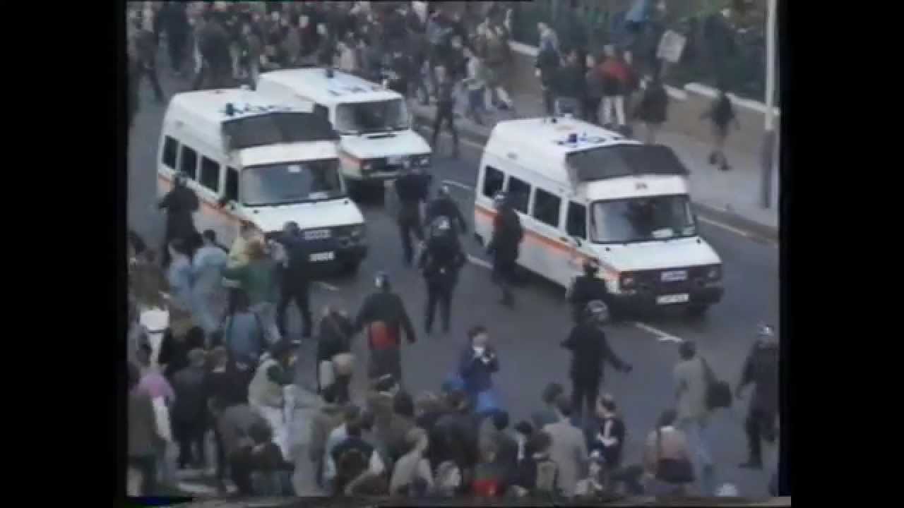 Poll Tax Riots Brixton October 1990 (BBC & ITN News Reports) - YouTube