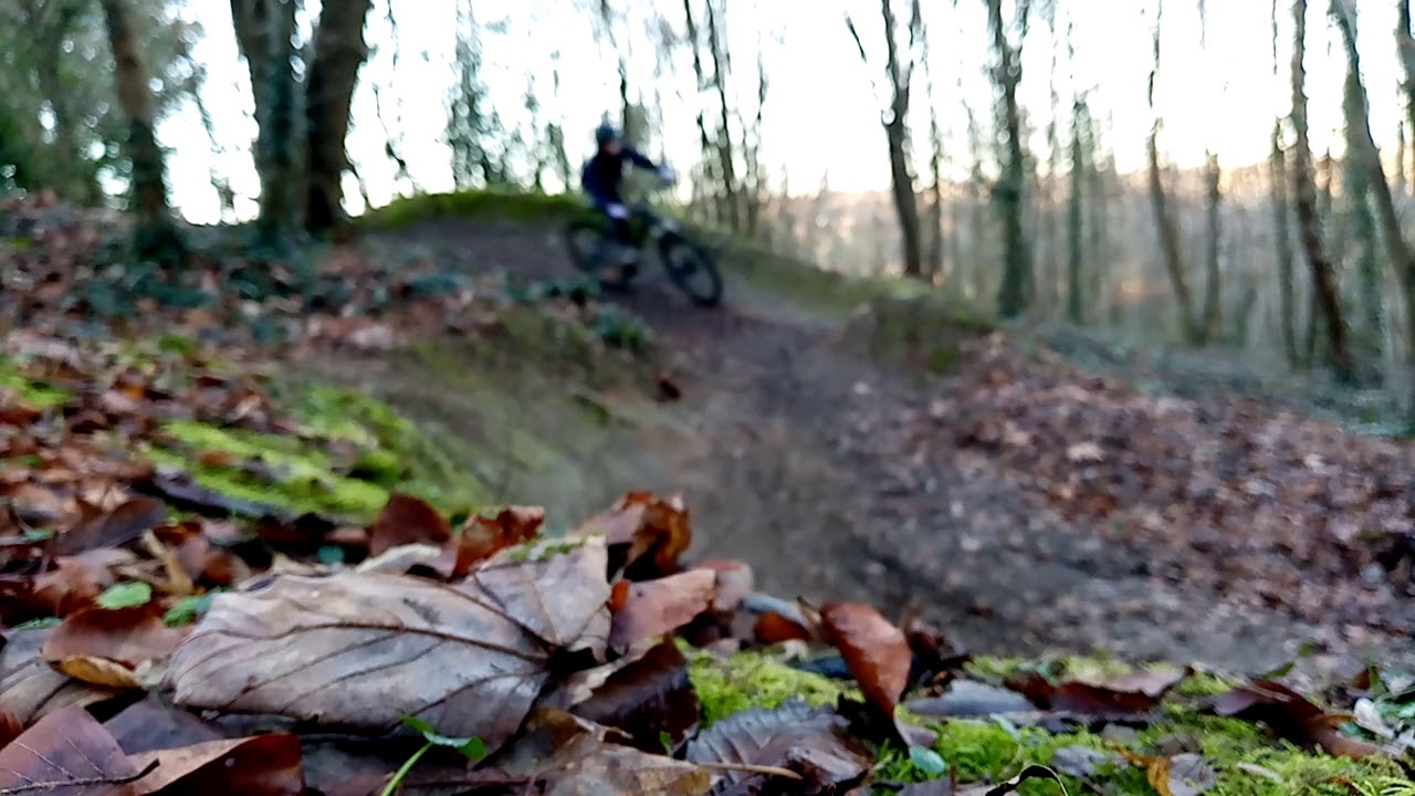 VTT au terrain - YouTube