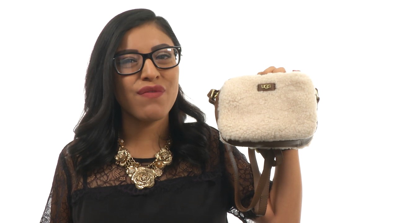 UGG Claire Box Zip SKU:8812904 - YouTube