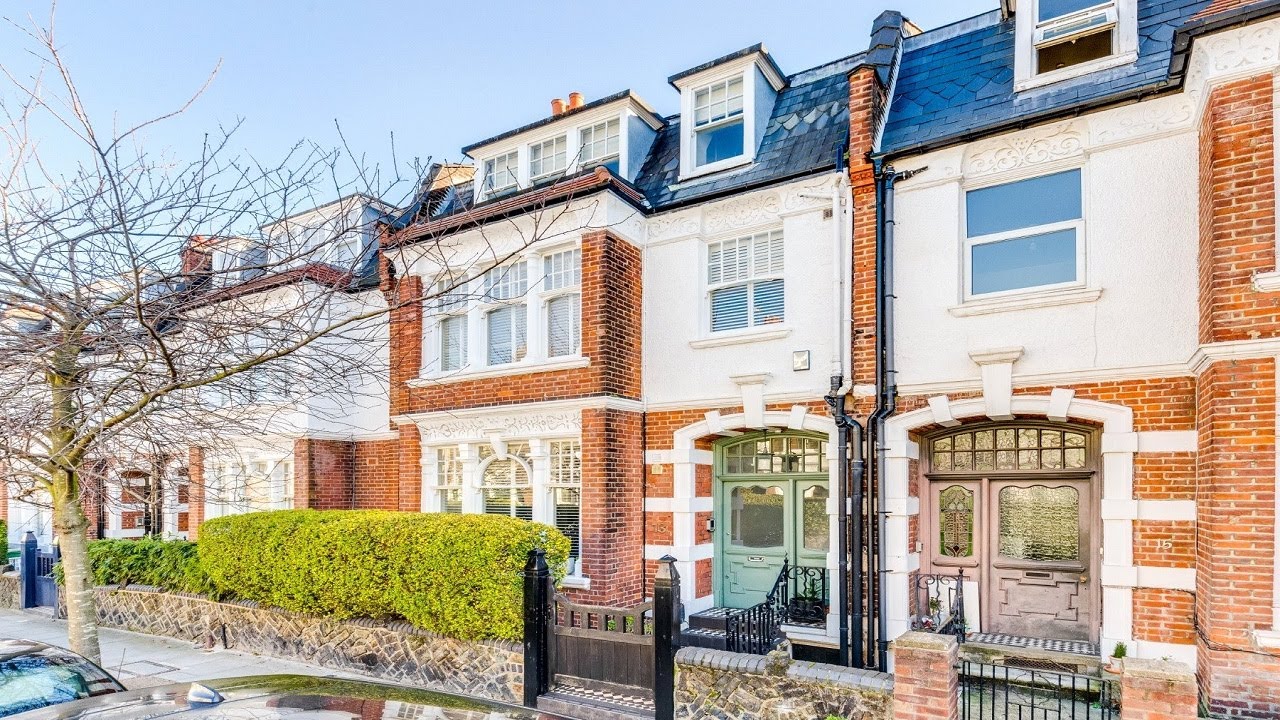 A Rarely Available 5/6 Bedroom Property in Belsize Park - YouTube