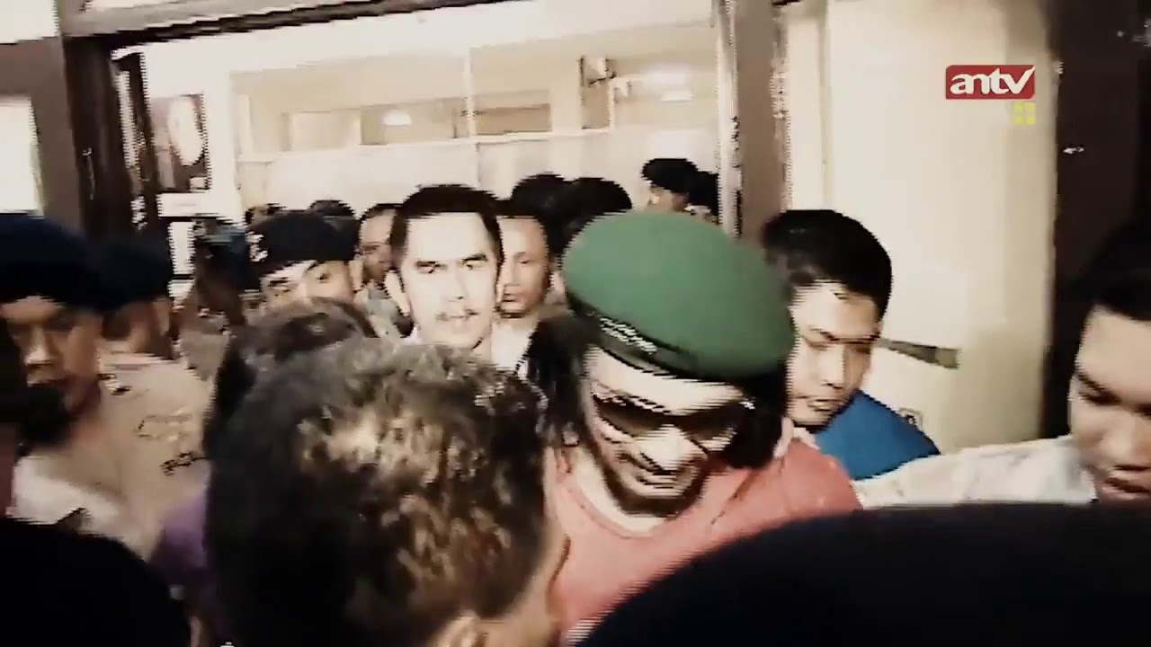 SANGAR...!!! Dua wajah jon kei saat mendekam di nuskambangan - YouTube