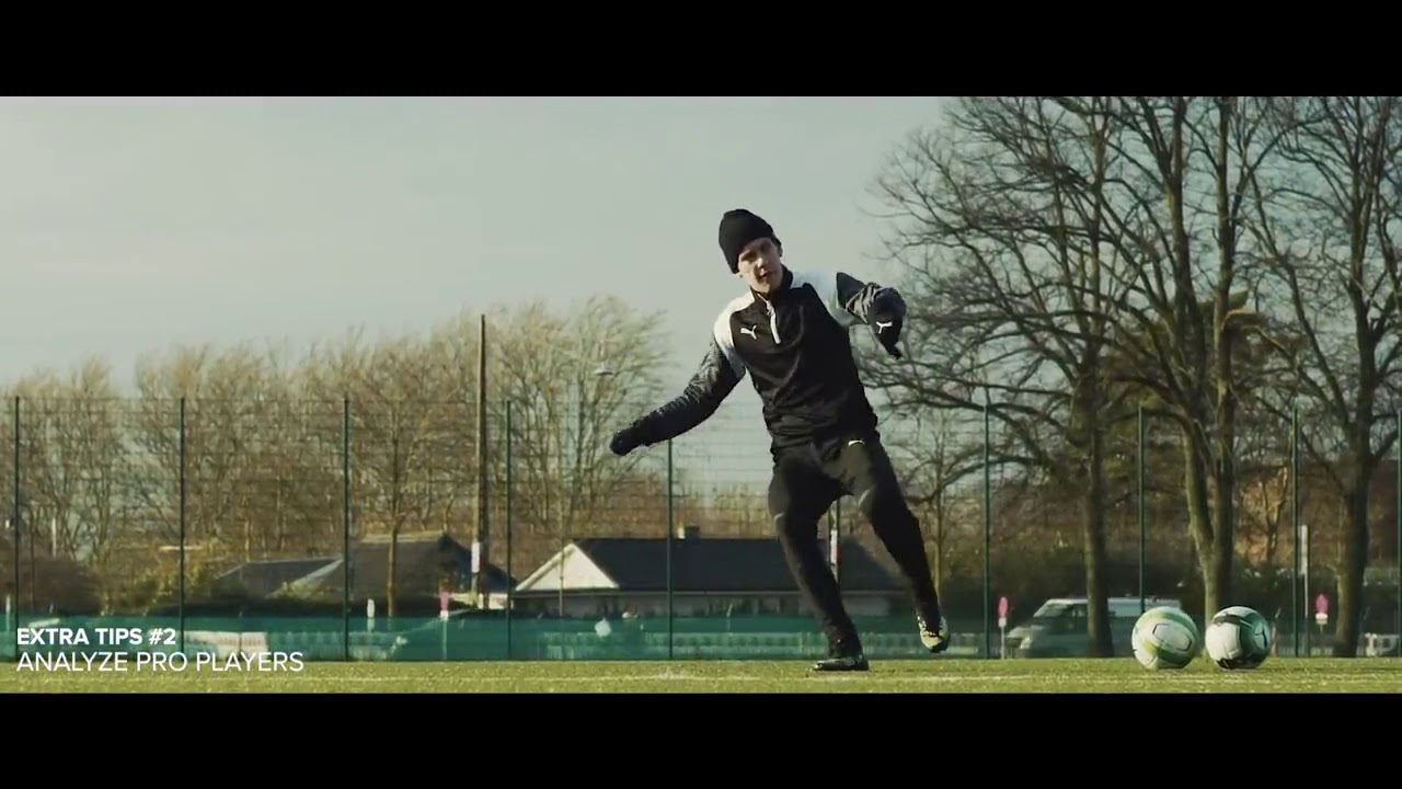 How to curve the ball Learn bending free kick - YouTube