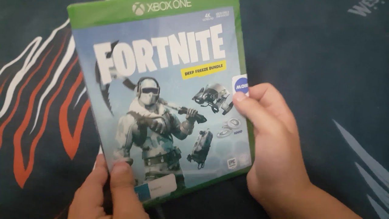 XBOX One Fortnite Deep Freeze Bundle Unboxing - YouTube