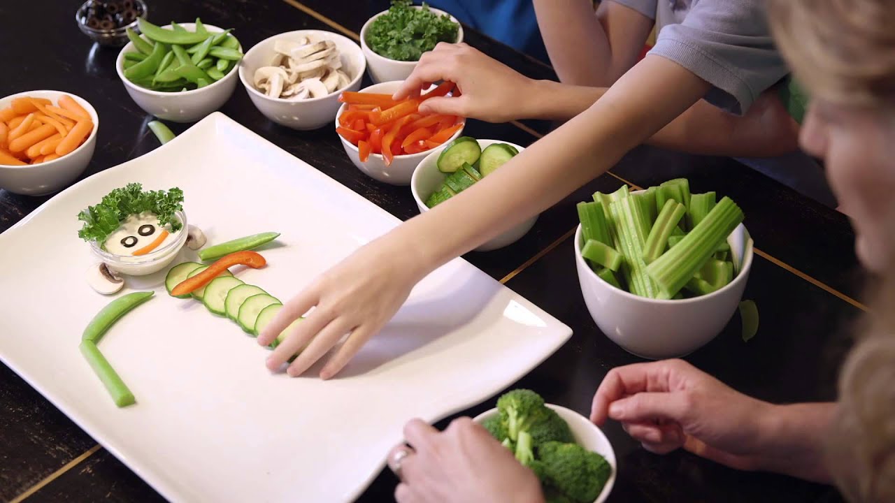 How to Make a Veggie Skeleton - YouTube