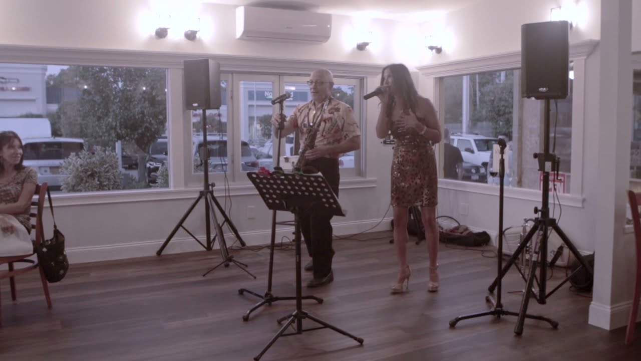 Stiletto & The Saxman perform "Sixteen Reasons" Joey Arminio Doreen ...