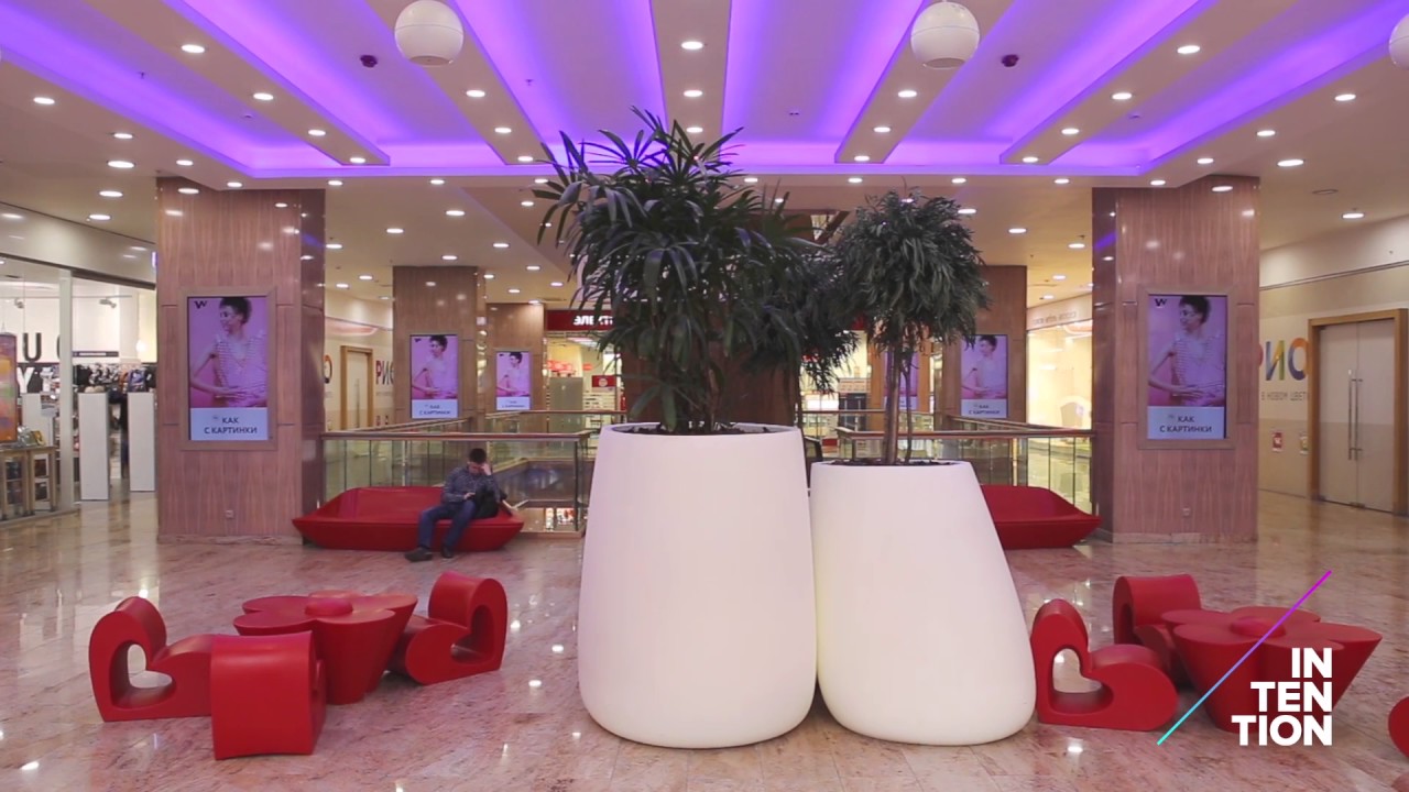Intention: Indoor Digital Signage in Shopping Malls - YouTube