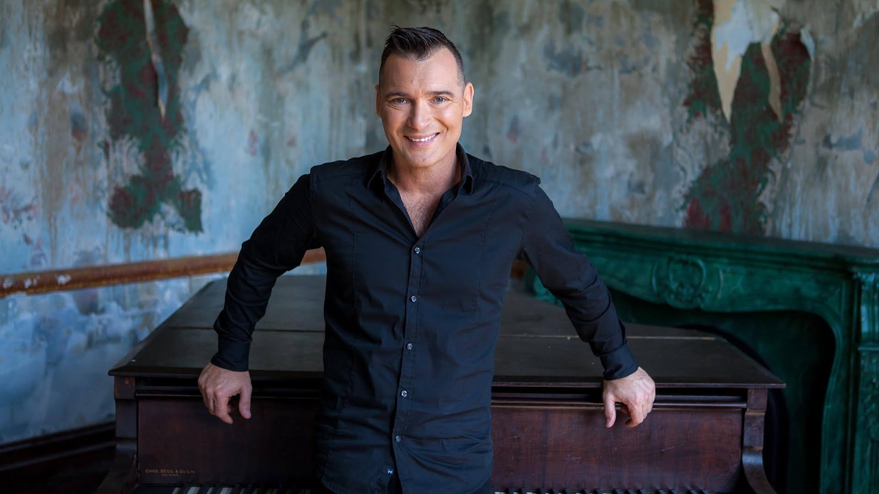 Adam Brand - Album launch at NightQuarter - YouTube