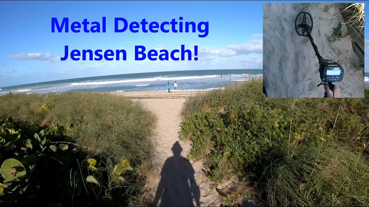 Metal Detecting at Jensen Beach Florida - YouTube