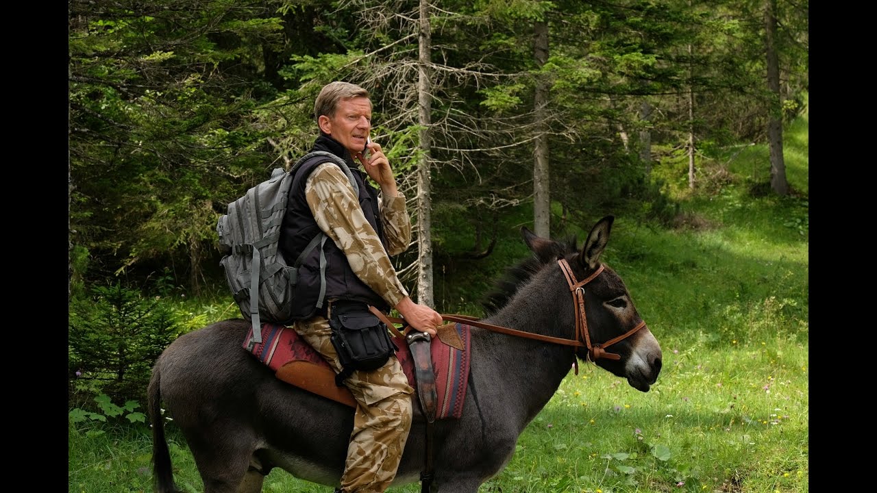 DIE VAMPIRSCHWESTERN 3 - REISE NACH TRANSSILVANIEN - TV-Spot "DIRK KIDS ...