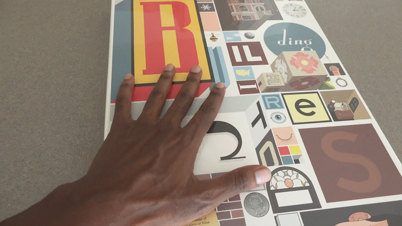 [UNBOXING] Building Stories by Chris Ware - YouTube