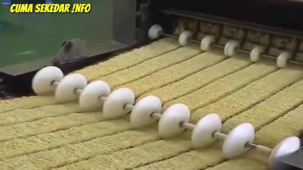 Proses Pembuatan Mie Instan (INDOMIE) - YouTube