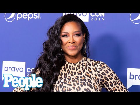Kenya Moore Defends Wearing Native American Headdress for Halloween on RHOA | PEOPLE