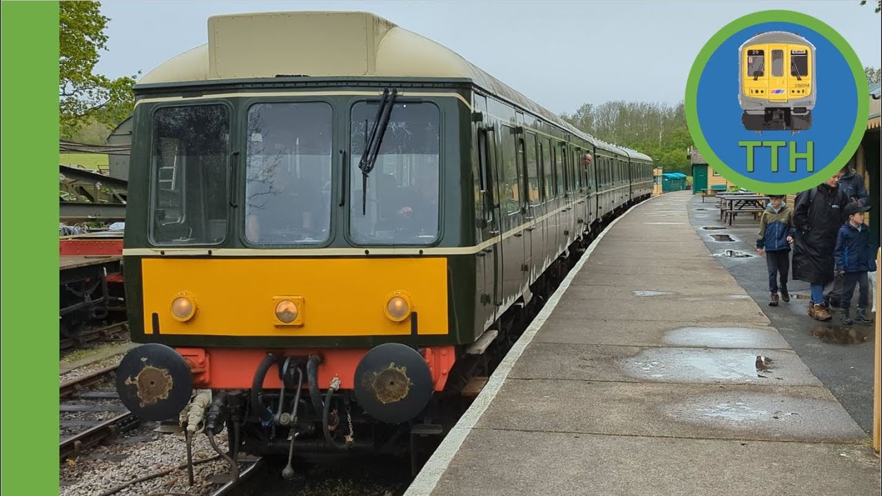 Class 117 departs Norden - YouTube