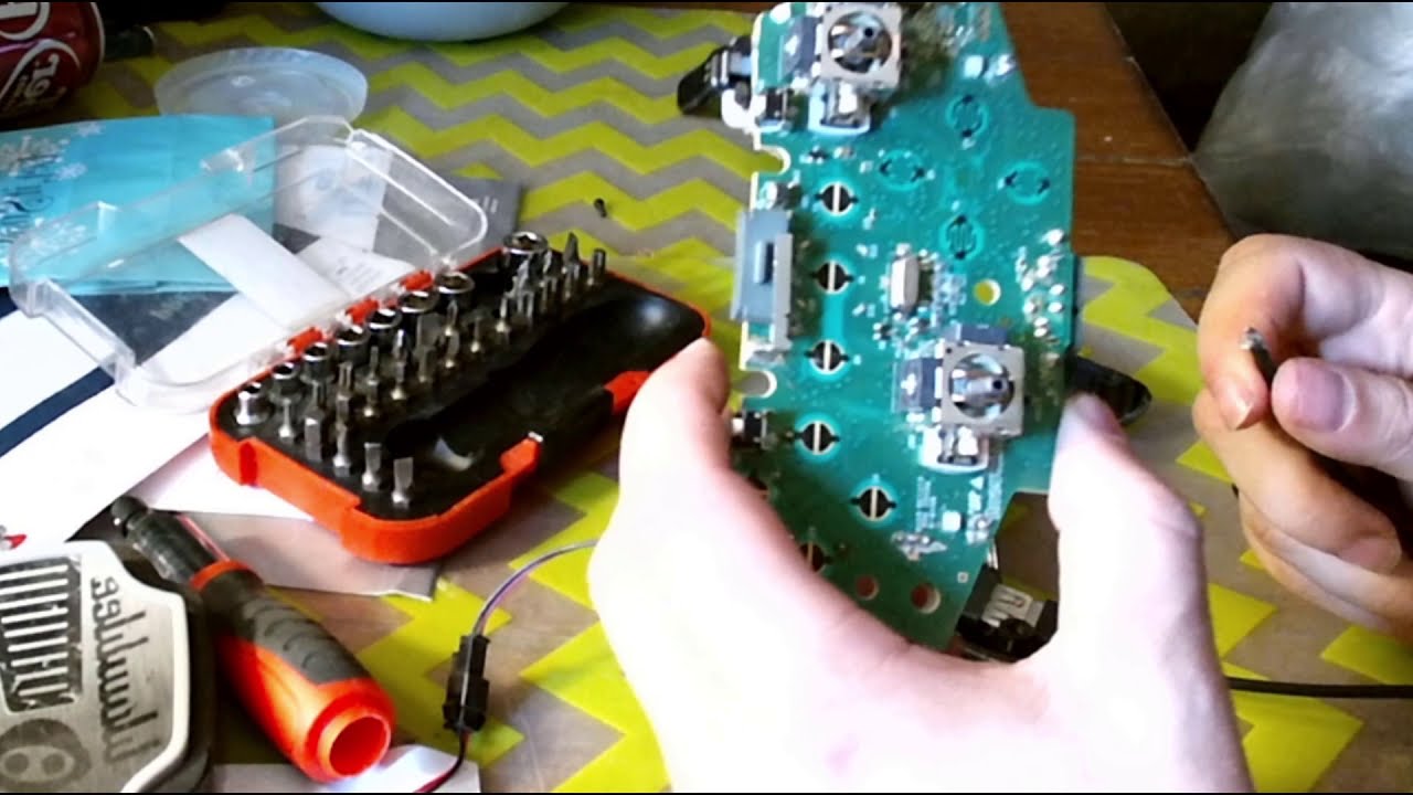 Foot pedal mod on xbox controller - YouTube
