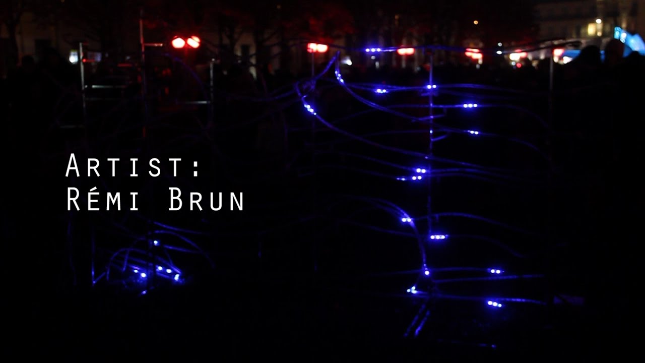 Les footballeurs, Rémi Brun, Fête des lumières 2016, Lyon, France - YouTube