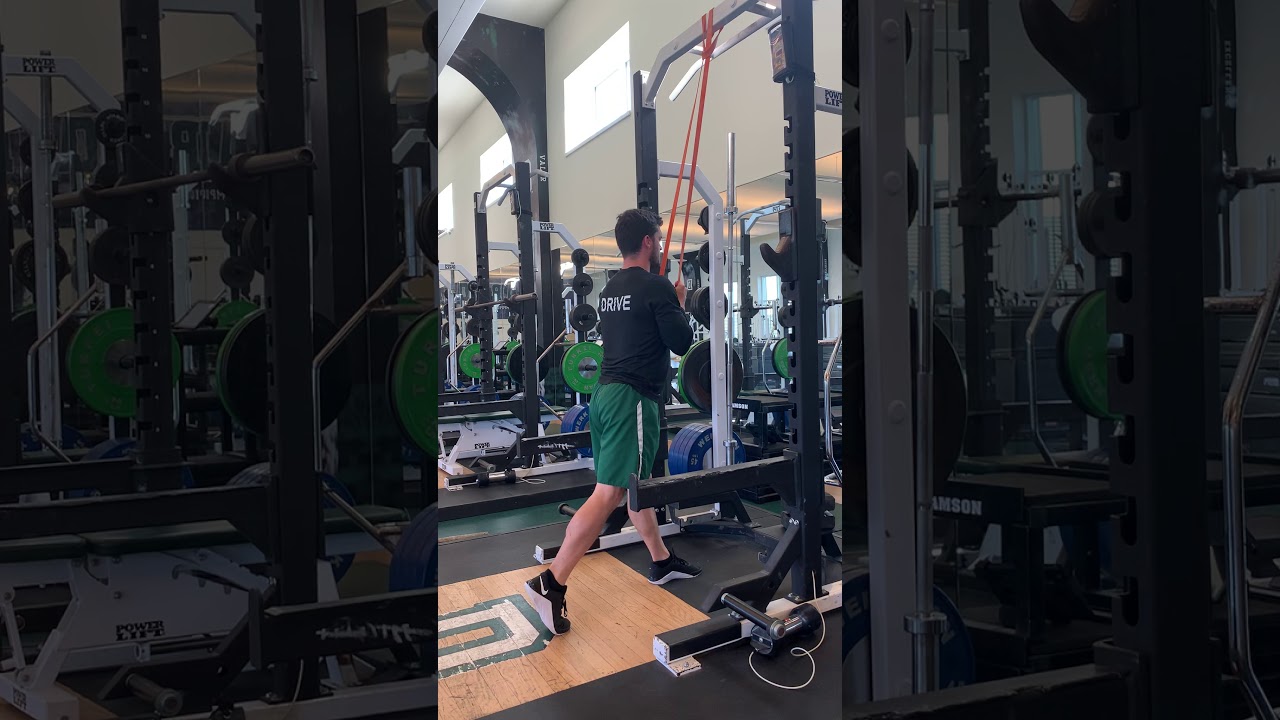 Band Assisted Split Squat Jump - YouTube