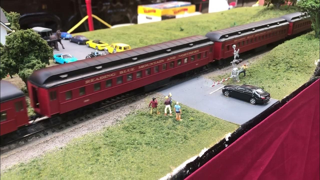 Reading & Northern 2102 & 425 Doubleheader Re-Creation in HO Scale ...