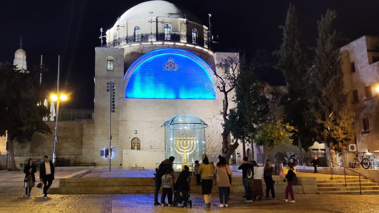 What is going on at the main Square in Jewish Quarter of the Old City ...