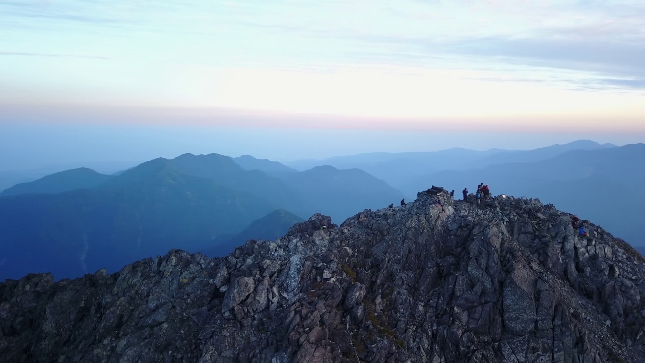 日本百名山 ドローン空撮 No,011 北アルプス 剱岳 Part3 Mt.Tsurugi-dake in Japan - YouTube