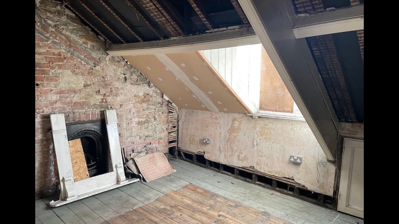 Gothic Decay's New Studio Tour! - YouTube