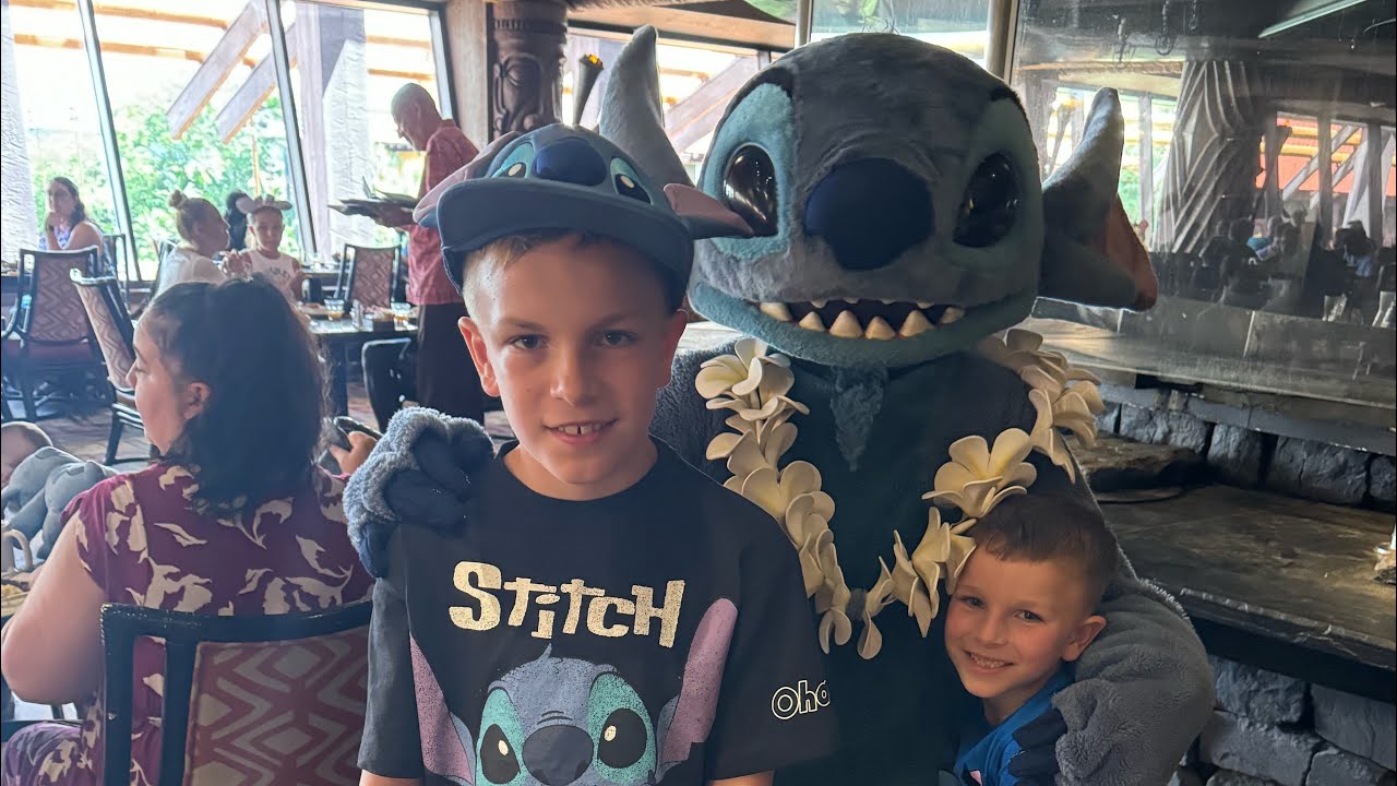 Breakfast with Stitch, Lilo, Mickey & Pluto - Disney’s Polynesian ...